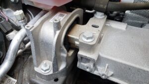 Tell-Tale Signs Your Motor Mounts Are Going Bad and How to Replace Them ...